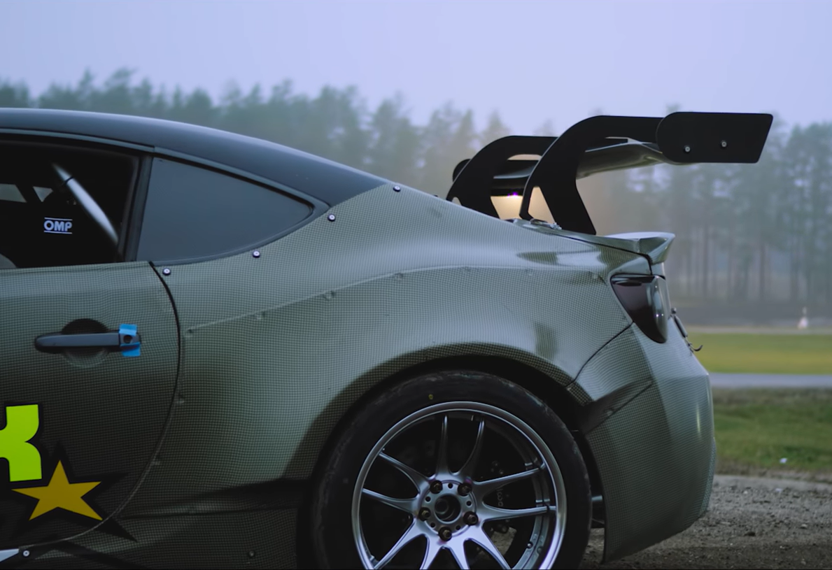 GT86 Rear Spoiler [Swan Type] With Aluminum Brackets - Carbon Fiber on ...